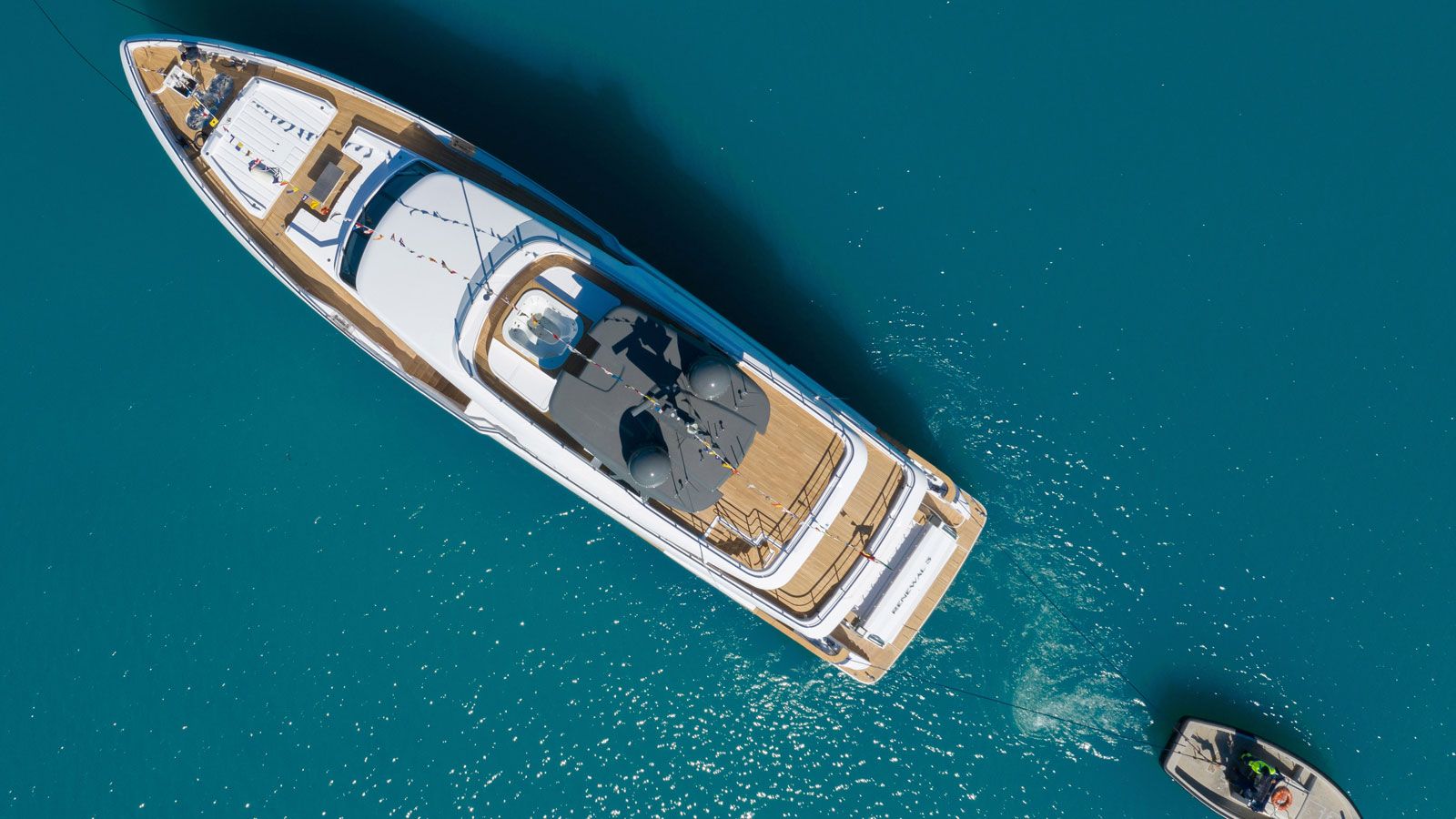 33 metre Custom Line Navetta 33 Renewal 3 hits the water